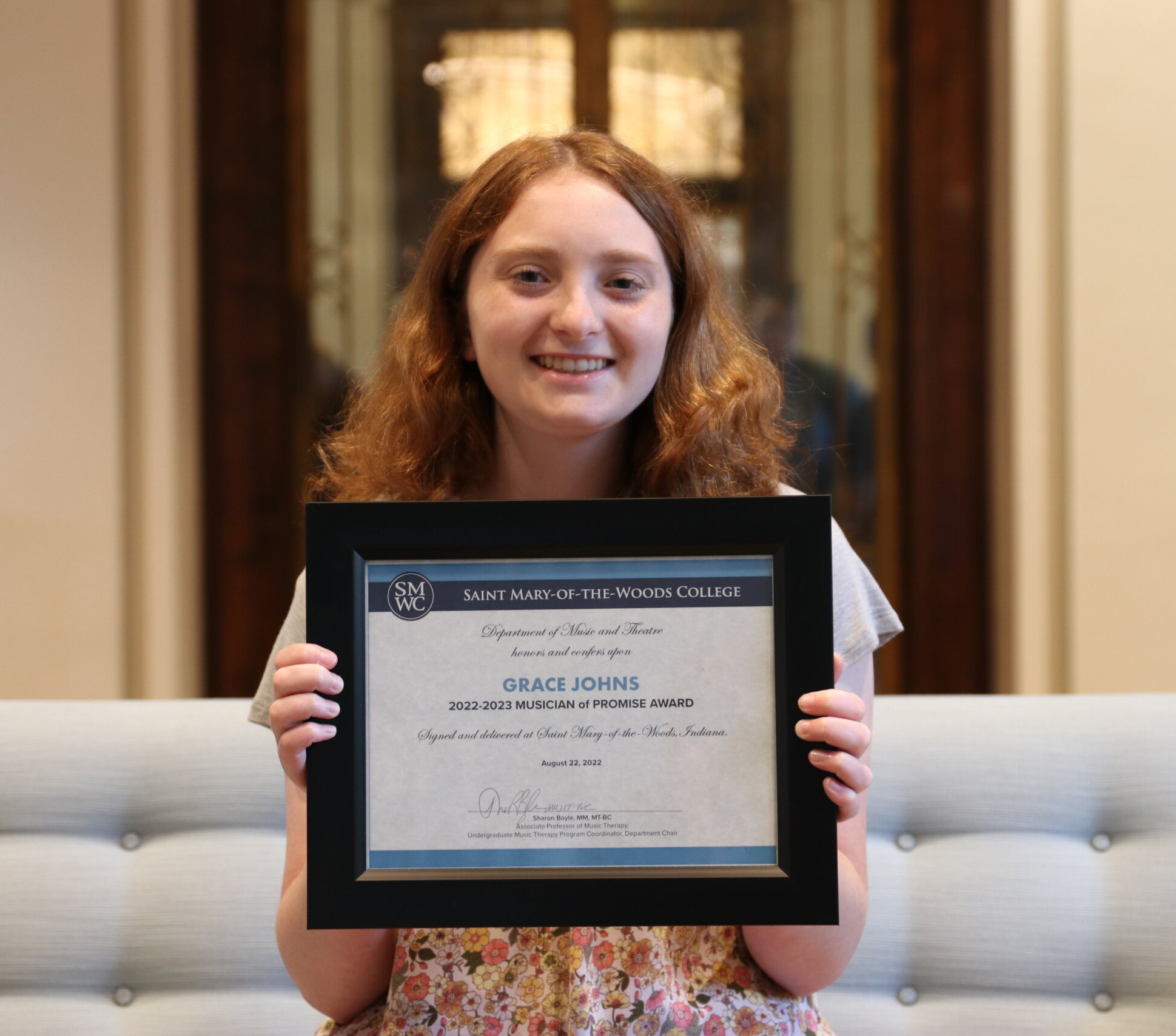 Johns awarded Musician of Promise Scholarship at SMWC - SMWC