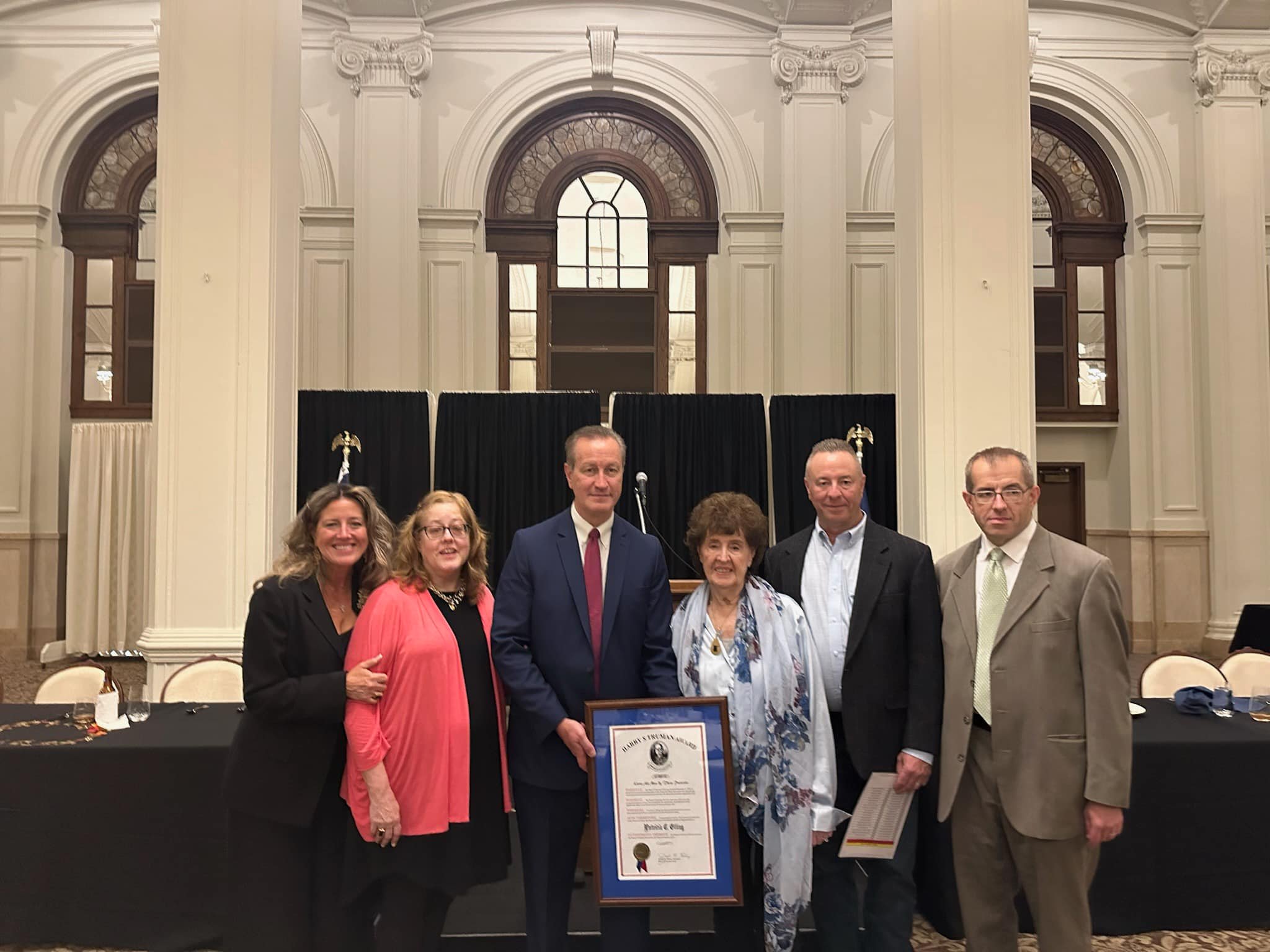 Patricia Etling ’54, receives Harry S. Truman Award at annual banquet ...
