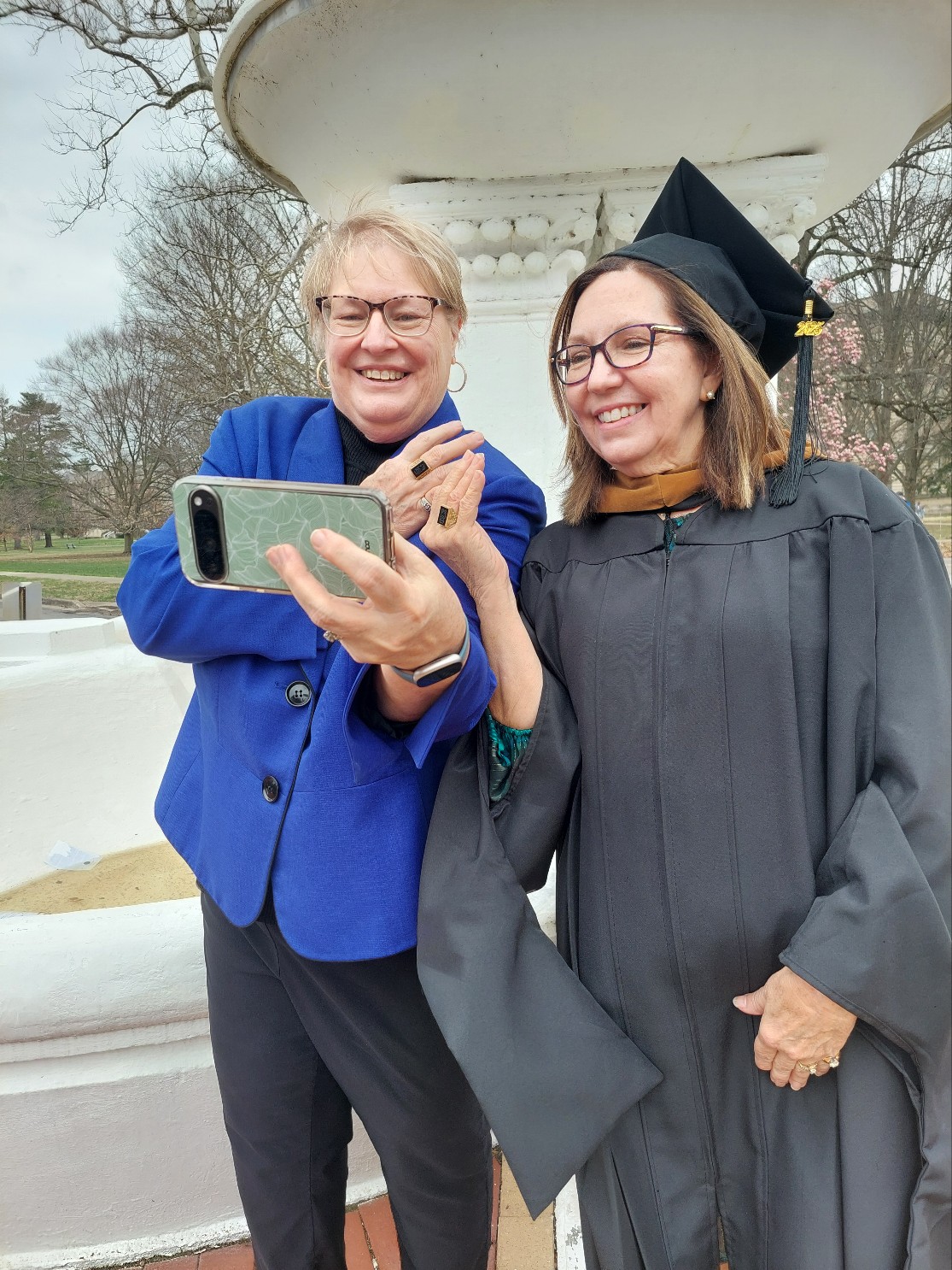 A Ring Day to Remember for Two SMWC Alumnae - SMWC